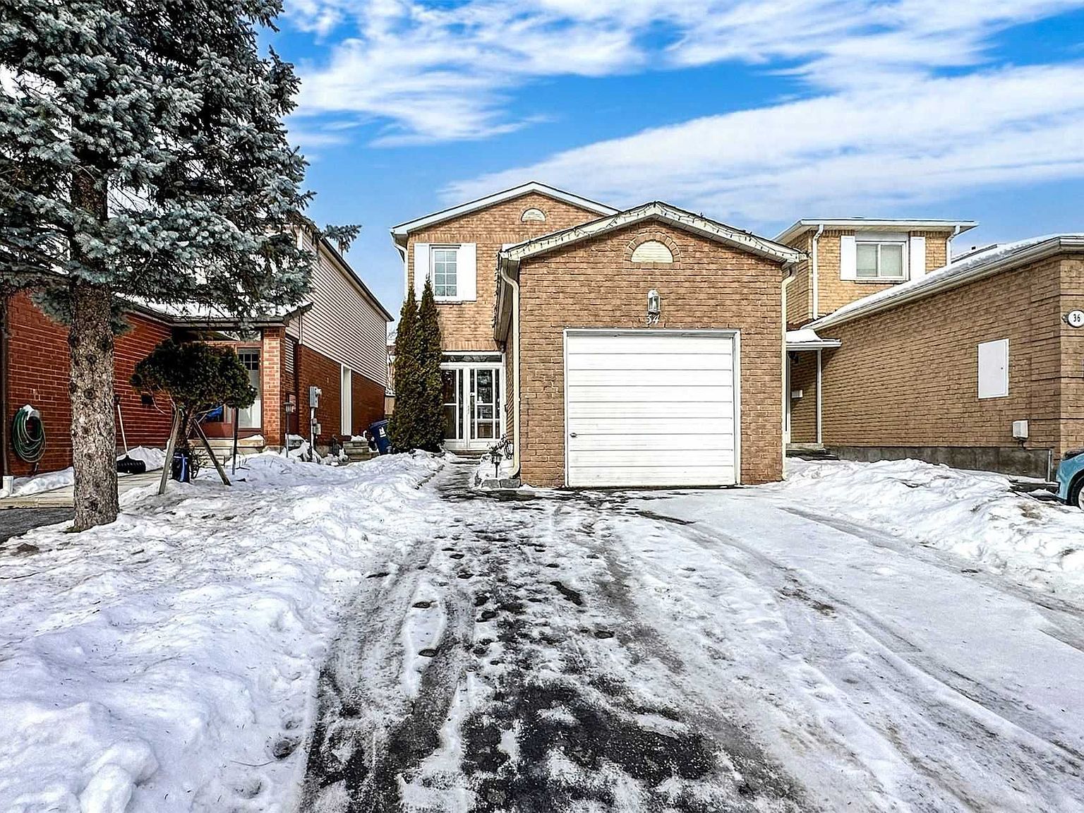 34 Ponymill Dr, Toronto, ON M1V 2Y1 | Zillow