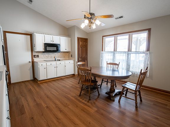 5877 Oldham Dr, Springfield, OH 45503 | Zillow