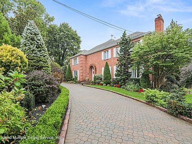 255 Benedict Rd, Staten Island, NY 10304 | Zillow