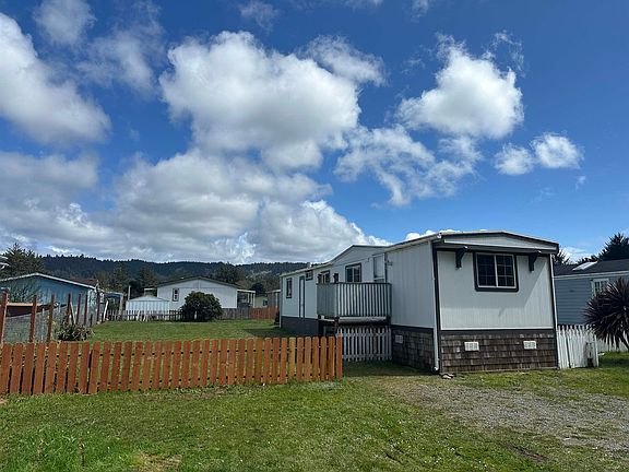 225 Benson St, Crescent City, CA 95531 | MLS #240122 | Zillow