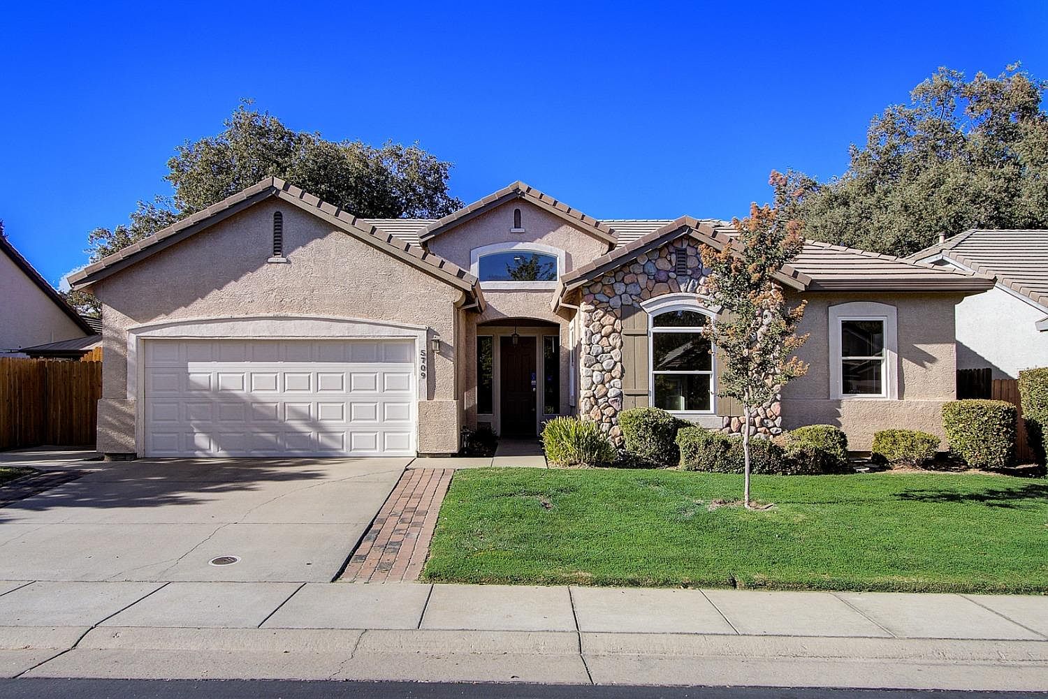 5709 Regan Hall Ln, Carmichael, CA 95608 | Zillow