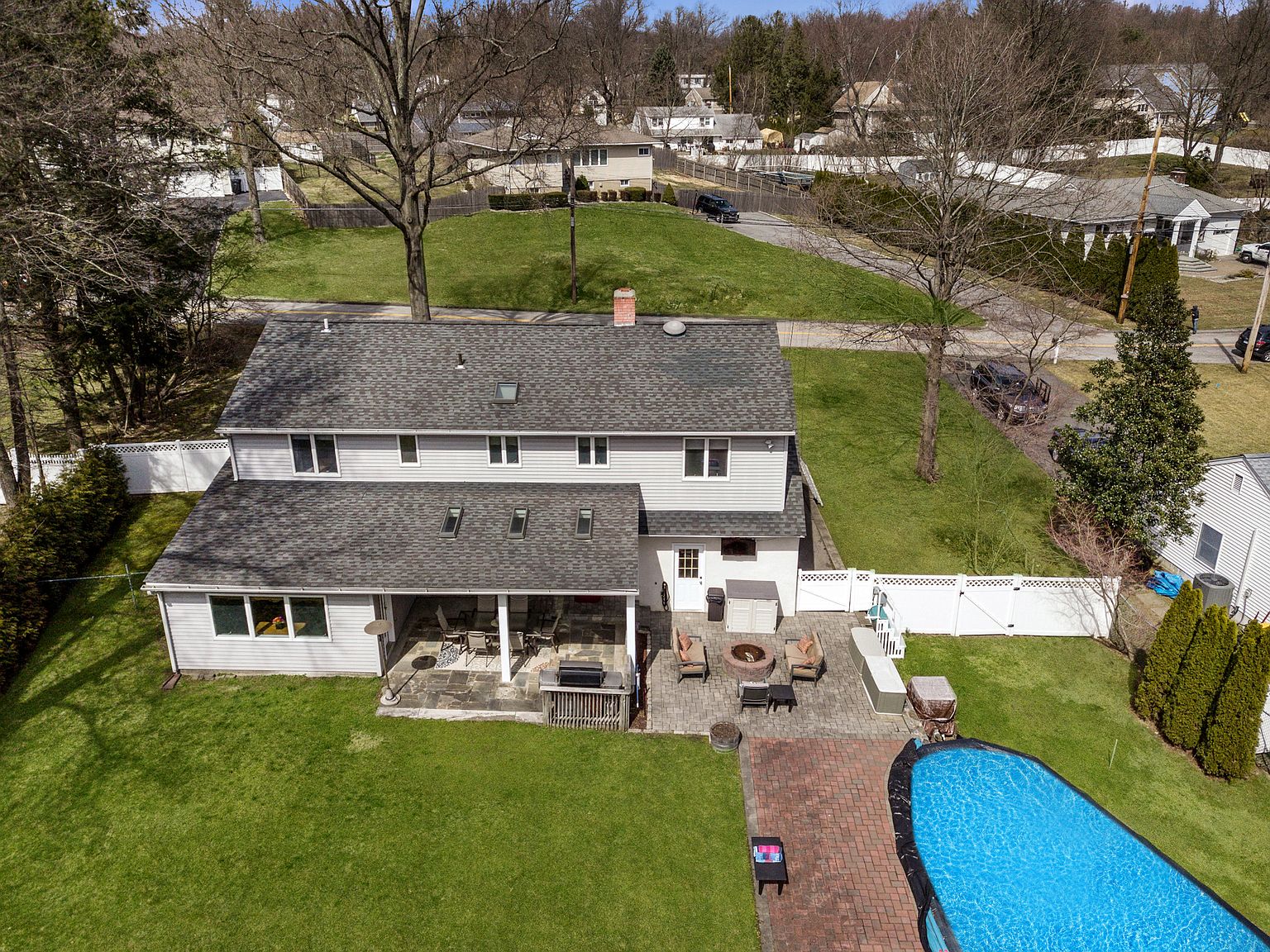 64 Pineridge Rd, White Plains, NY 10603 | Zillow