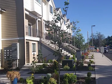 Allenmore Brownstones - 2345 State St - 104 - 2345 S State St Tacoma WA ...