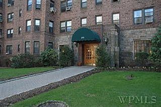 253 Garth Rd APT 2L, Scarsdale, NY 10583 | Zillow