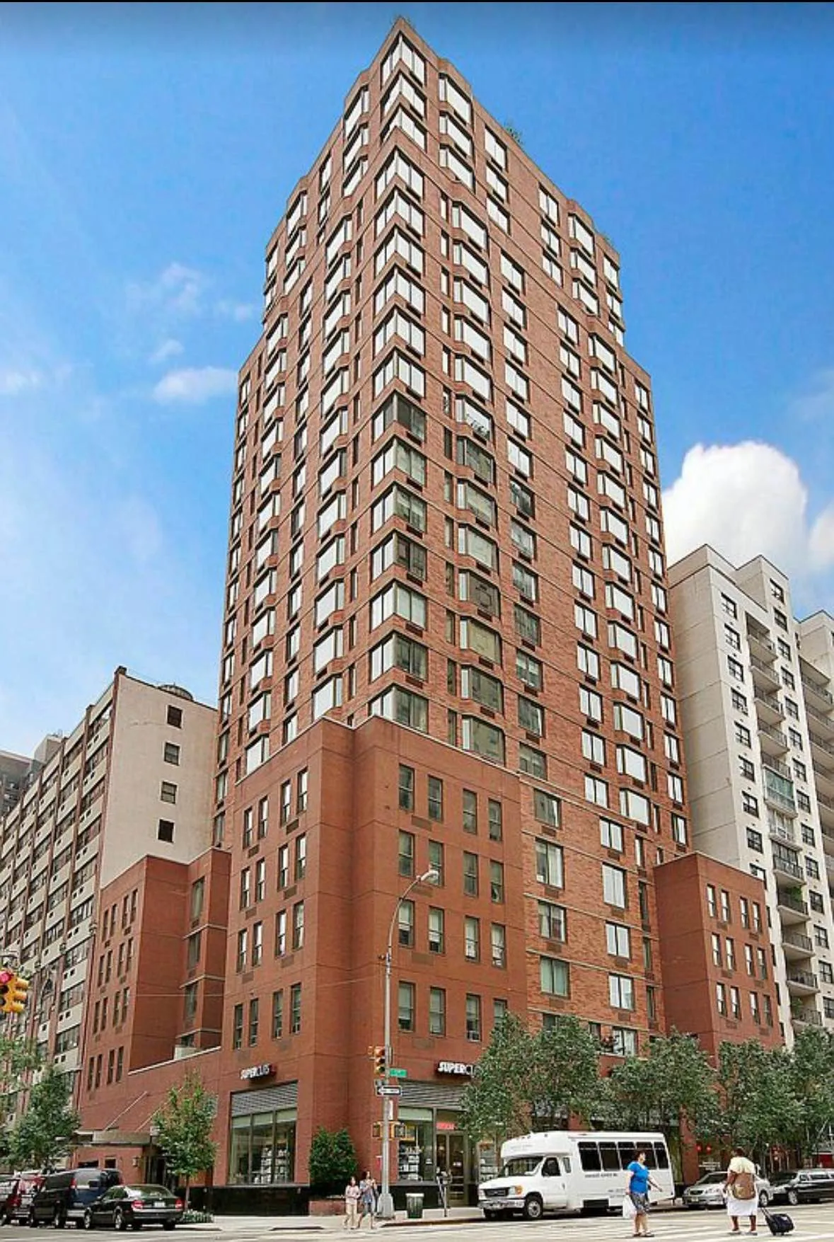 400 East 90th Street #8F in Yorkville, Manhattan | StreetEasy