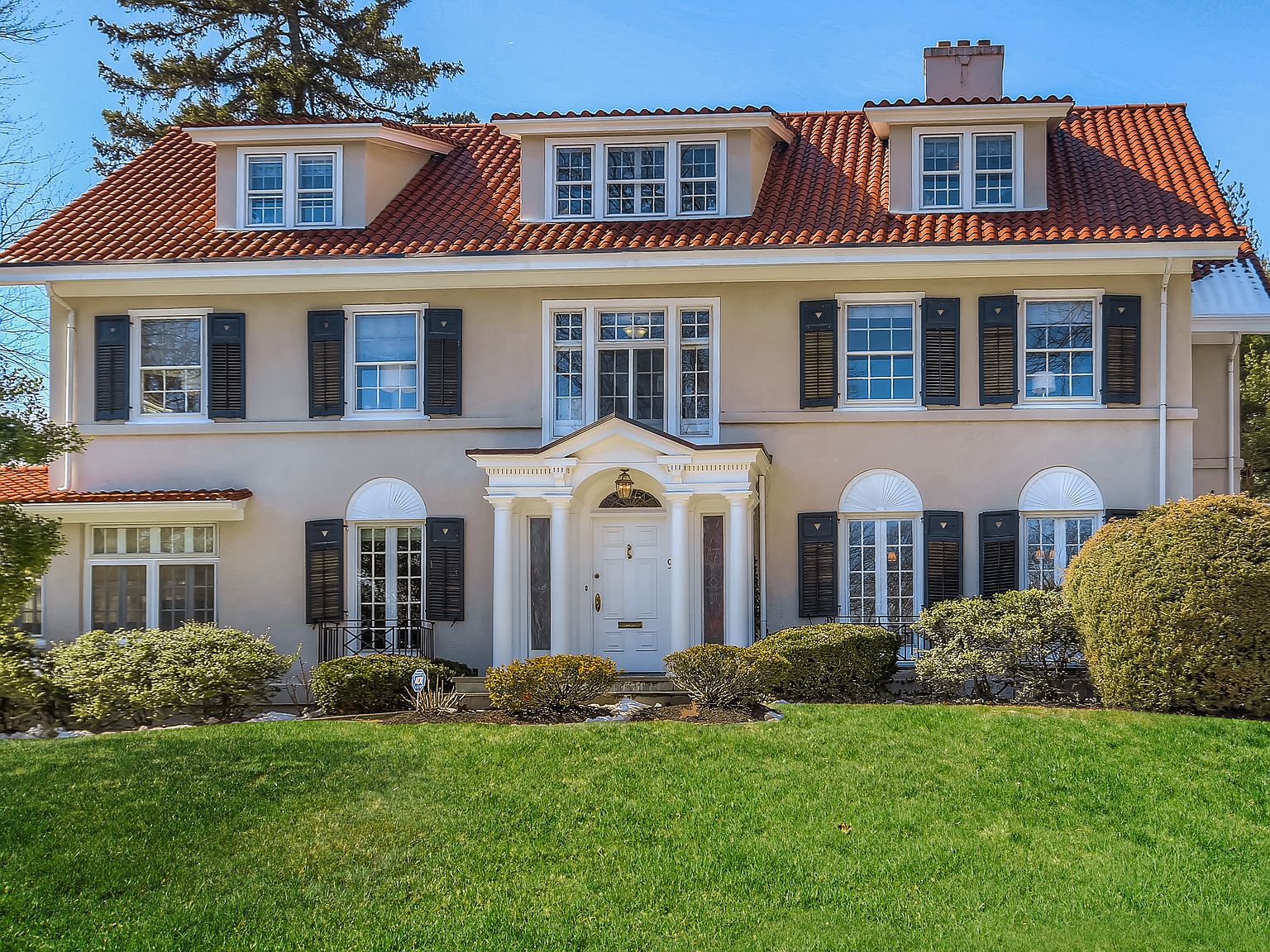 9 Quentin Ct, Maplewood, NJ 07040 | Zillow