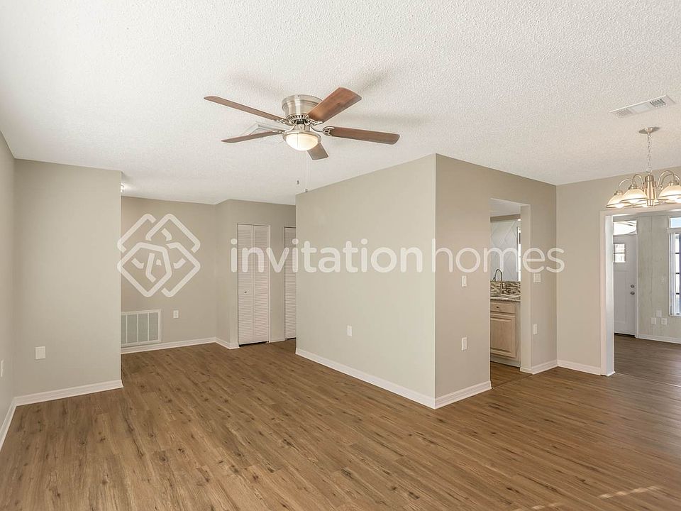 10841 Teer Ln, Port Richey, FL 34668 | Zillow