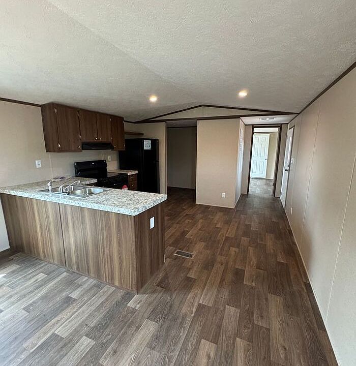 5800 E Hermans Rd #2, Tucson, AZ 85756 | Zillow