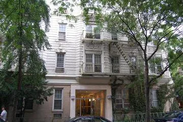 55 Perry Street #3B1 in West Village, Manhattan | StreetEasy