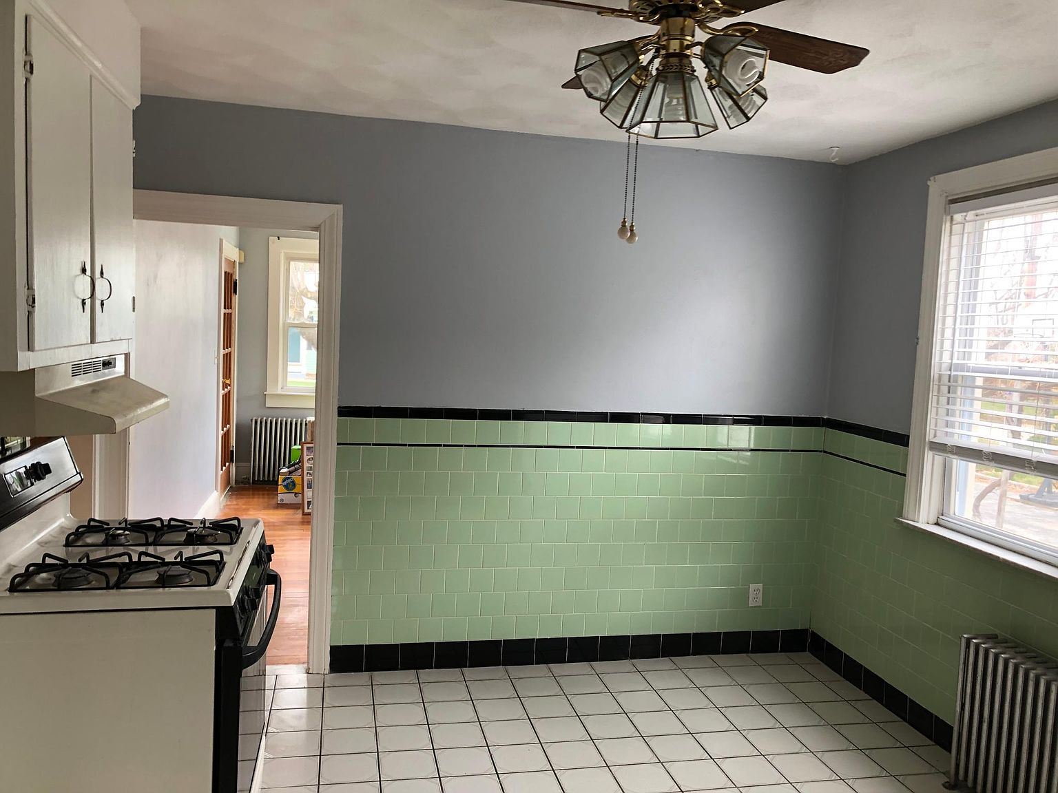 108 Morgan St #1, Cranston, RI 02920 | Zillow