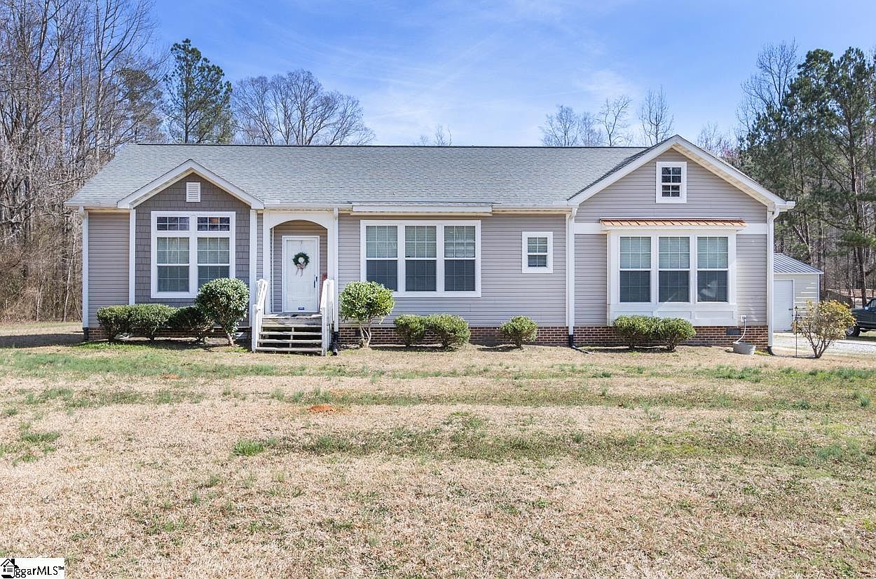 145/147 Lesley Rd, Pelzer, SC 29669 | Zillow
