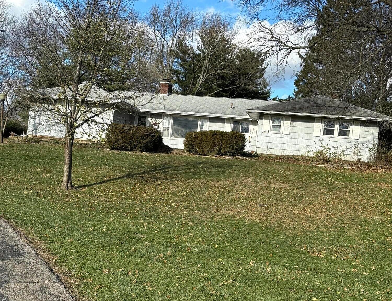 580 E Walnut St, Westerville, OH 43081 | Zillow