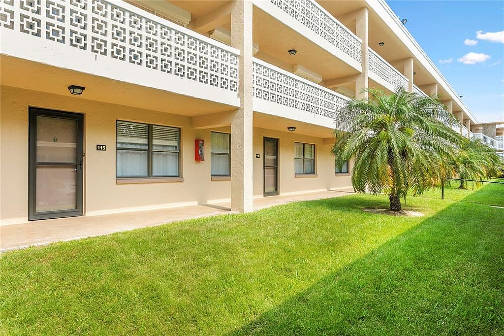 4920 Locust St NE APT 115, Saint Petersburg, FL 33703 | MLS #U8242868 ...