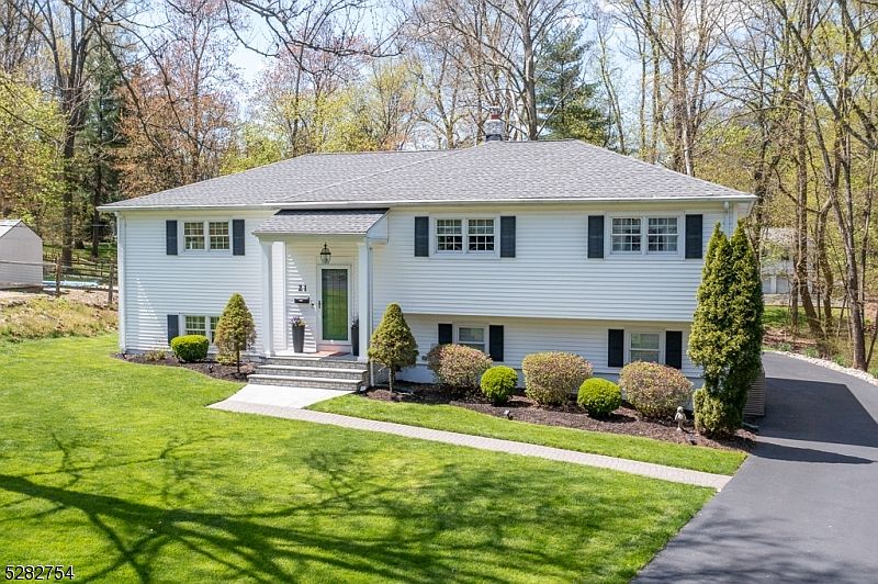 21 Princeton Dr, New Providence, NJ 07974 | Zillow