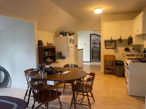 49 Fargo Ave #D, Buffalo, NY 14201 | Zillow