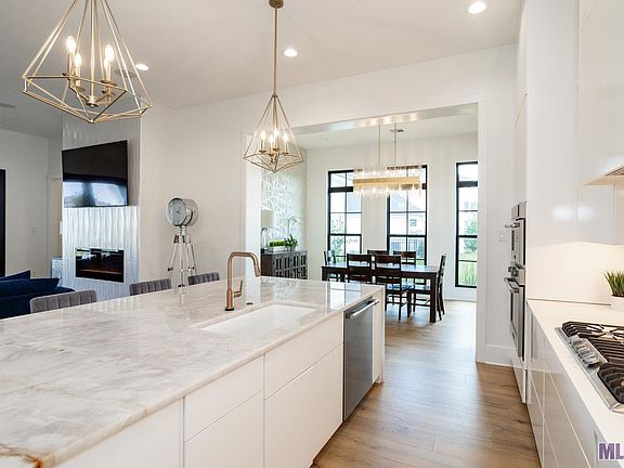 7072 Rue Jonquille, Zachary, LA 70791 | Zillow