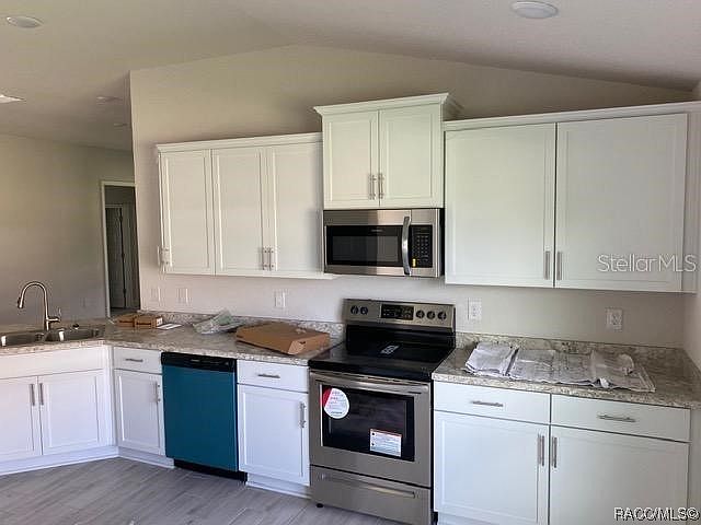 7818 SW 180th Cir, Dunnellon, FL 34432 | MLS #822258 | Zillow