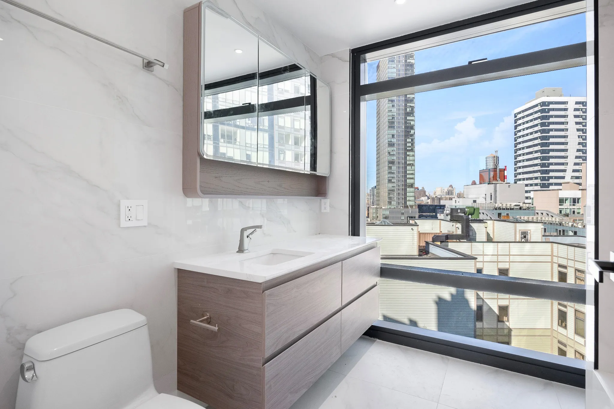 42-62 Hunter Street #PHA in Hunters Point, Queens | StreetEasy