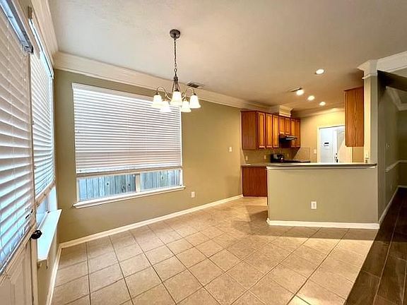 3651 Royal Royce Dr, Houston, TX 77042 | Zillow