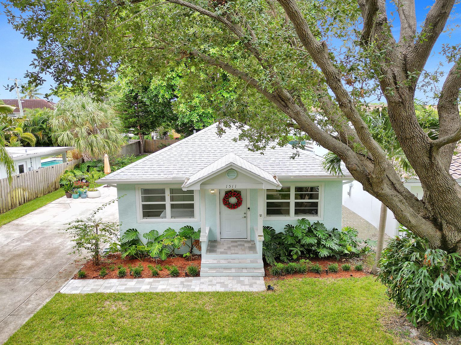 1511 S Palmway, Lake Worth, FL 33460 | Zillow