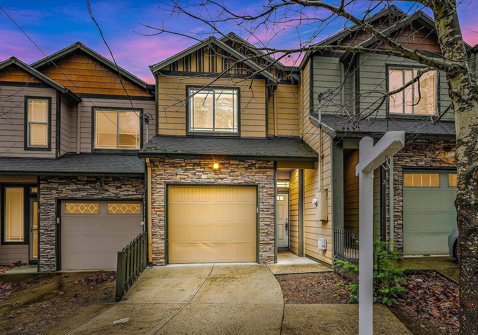 11299 SW Capitol Hwy UNIT 3, Portland, OR 97219 | Zillow