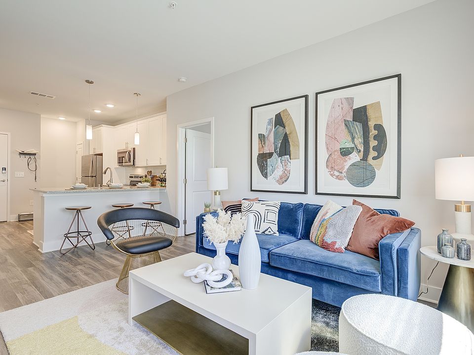 Constellation Apartment Homes - 740 Constellation Place Dr SW ...