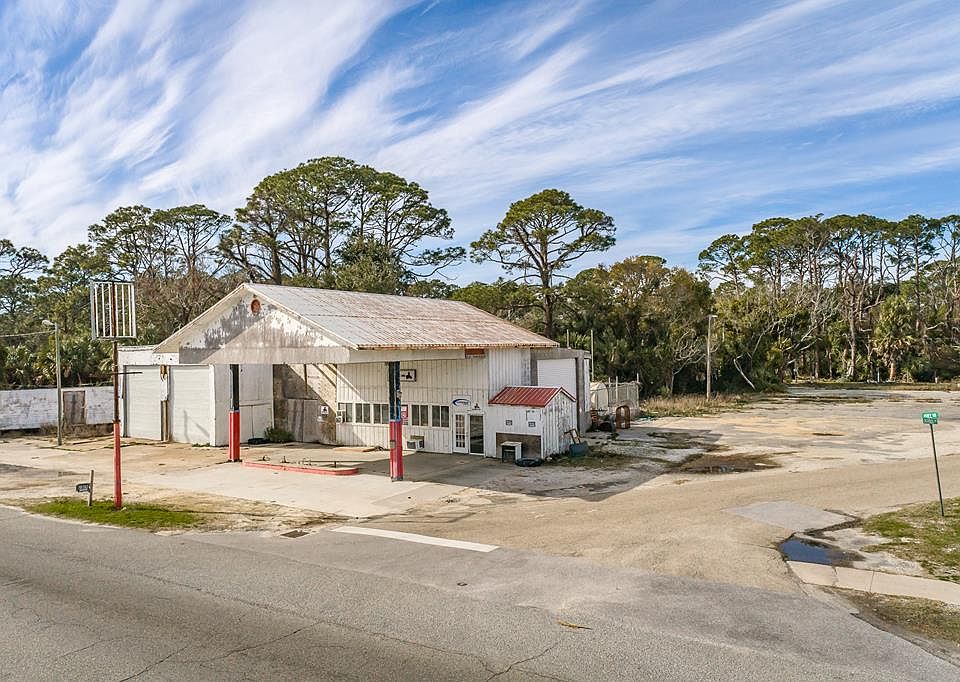 407 Highway 98, Eastpoint, FL 32328 | MLS #316327 | Zillow