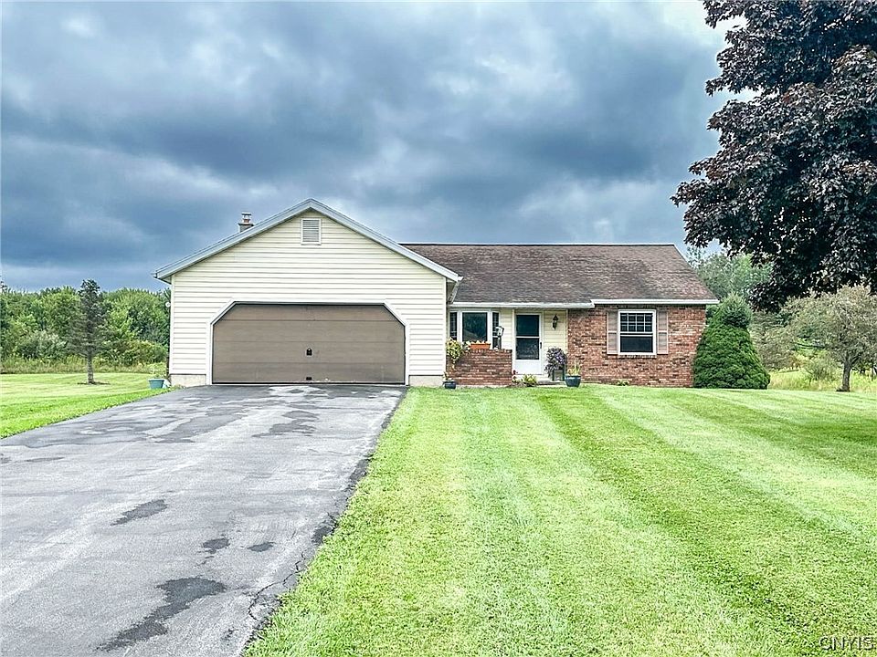 9216 Michaels Ln, Marcy, NY 13403 | Zillow