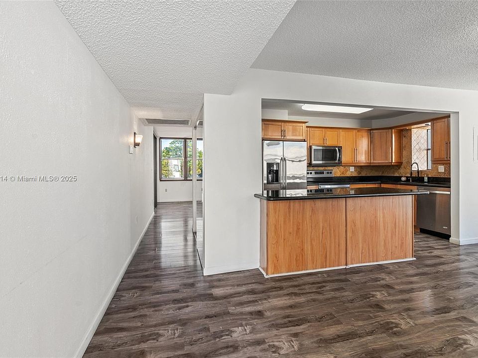 20291 NE 30th Ave #PENTHOUSE 20, Miami, FL 33180 | MLS #A11714214 | Zillow