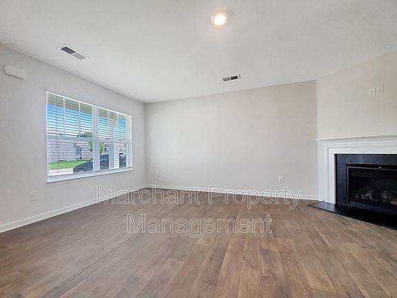 1209 Murdock Ln, Greer, SC 29651 | Zillow