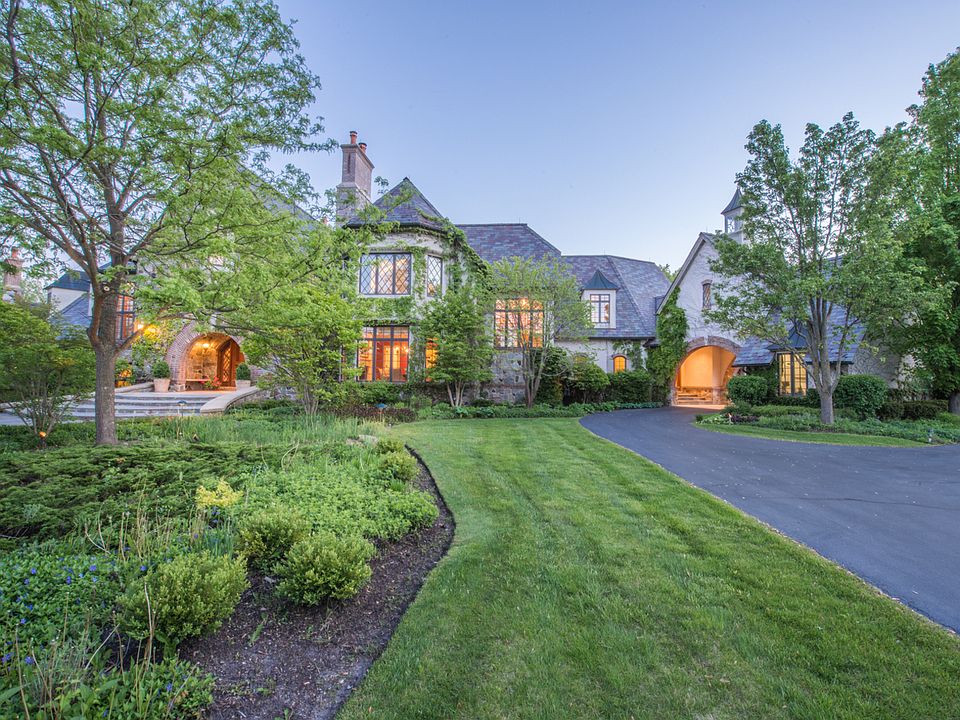 7 Fox Hunt Rd, Barrington Hills, IL 60010 | Zillow
