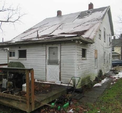 27 Rowe St, Rural Ridge, PA 15075 | MLS #11278393 | Zillow