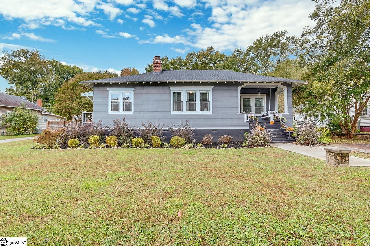 7 Maplecroft St, Greenville, SC 29609 | Zillow