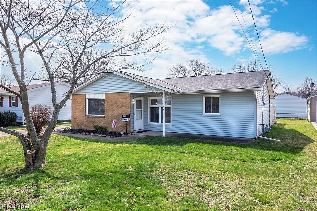 2138 Homewood Dr, Lorain, OH 44055 | Zillow