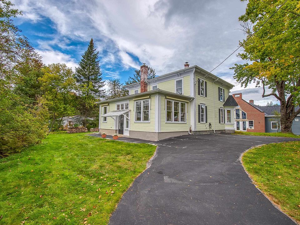 17 Terrace Street, Whitefield, NH 03598 | Zillow