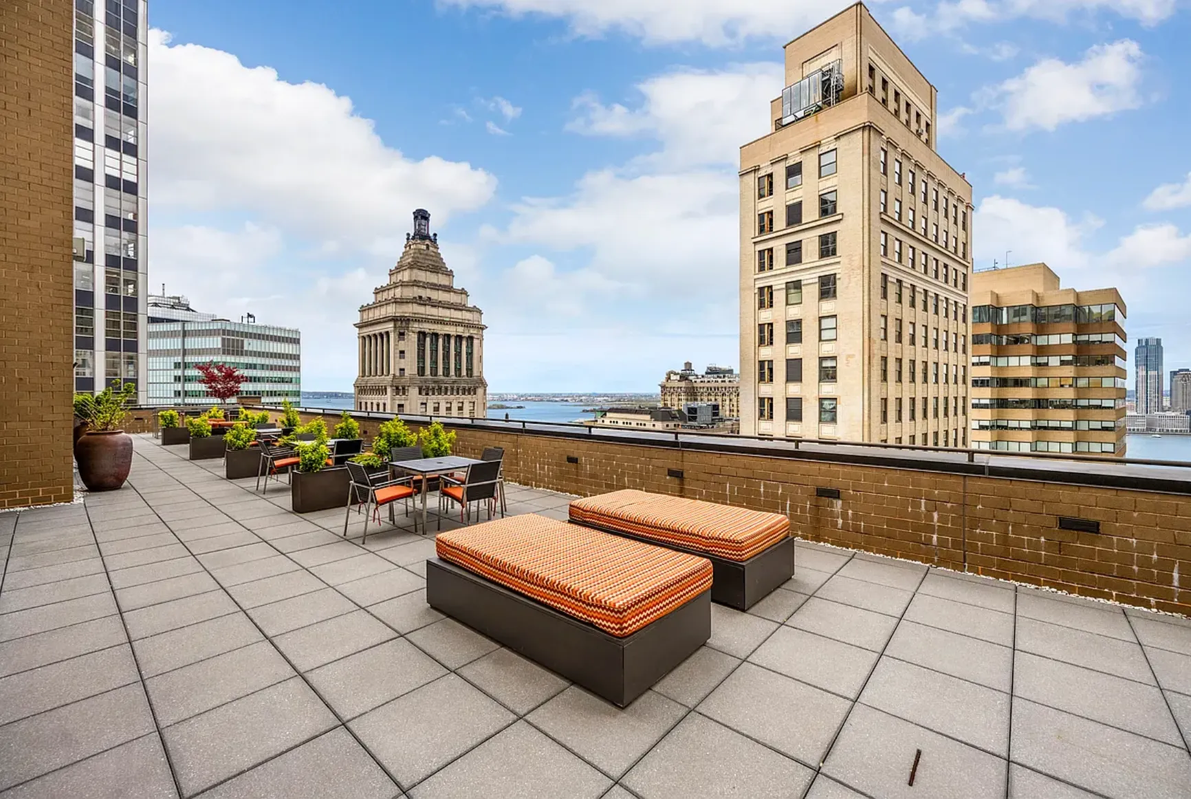 40 Broad Street #23 in Financial District, Manhattan | StreetEasy