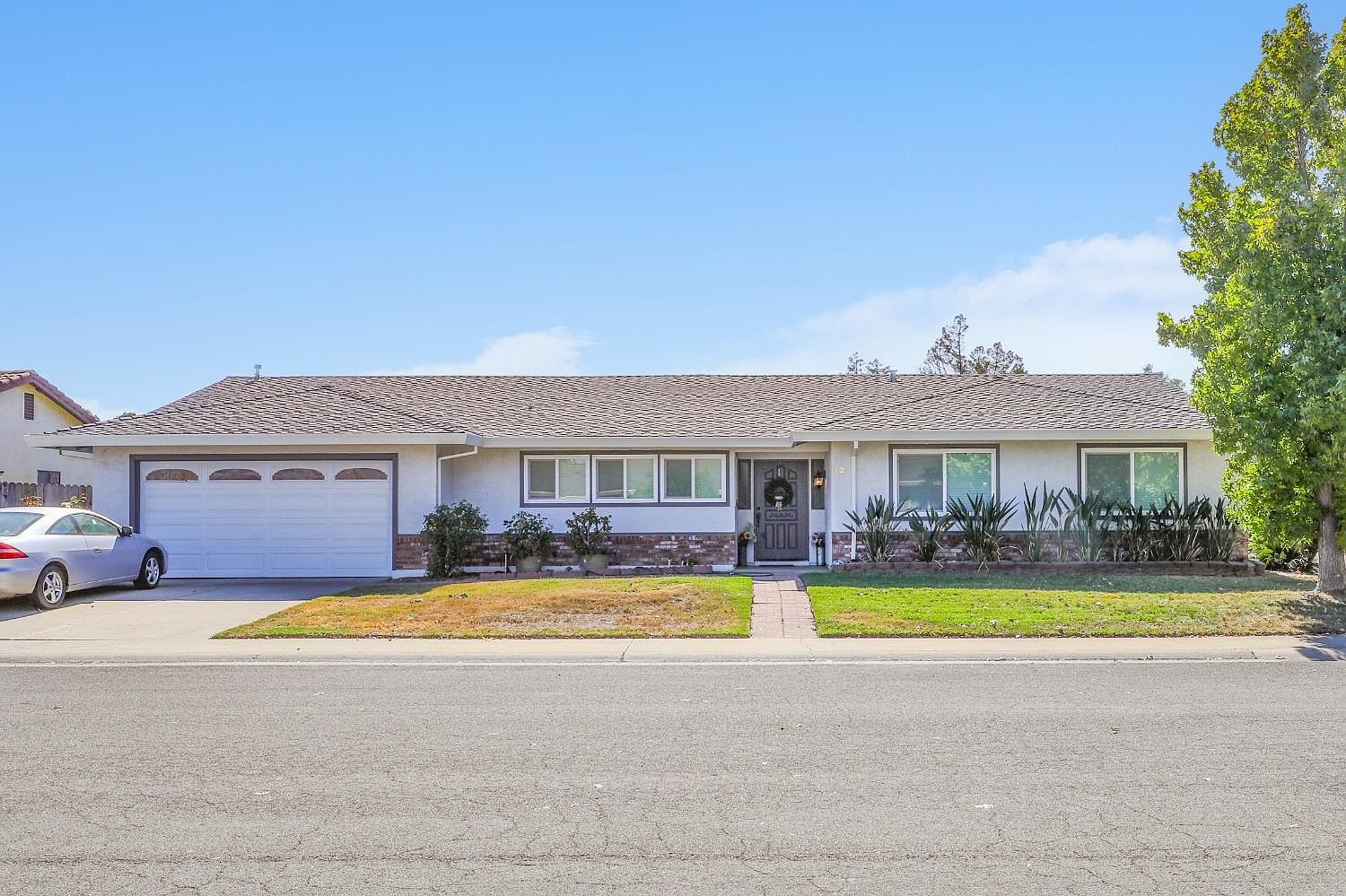 12 Ramon Dr, Galt, CA 95632 | MLS #223114250 | Zillow