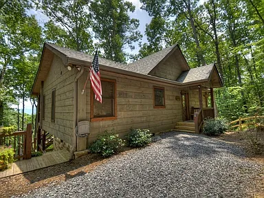 583 Moreland Dr N Blue Ridge GA | Zillow