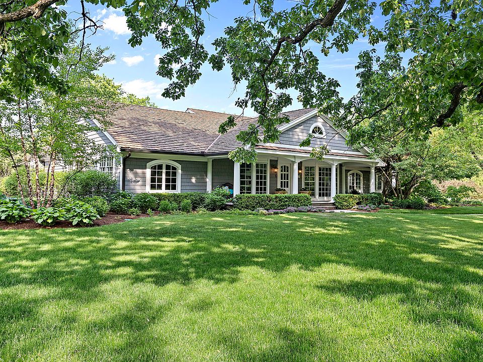 925 Oak Knoll Dr, Lake Forest, IL 60045 | MLS #11791433 | Zillow