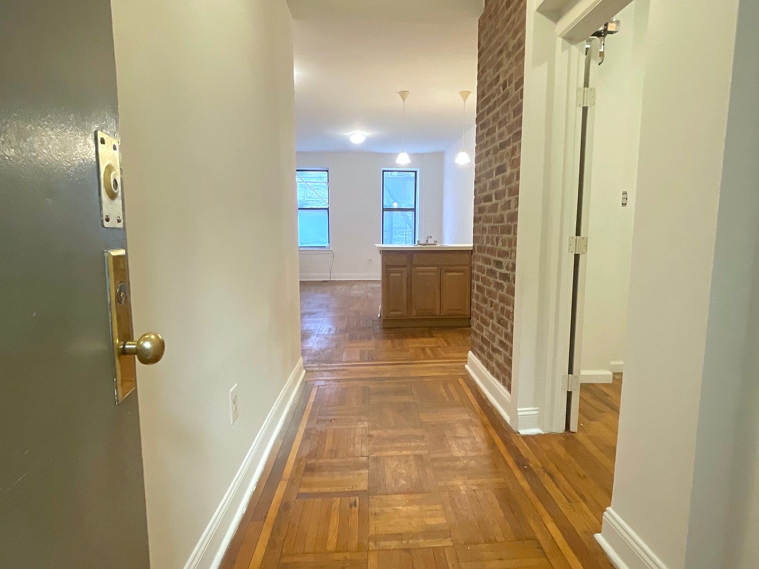 647 W 174th St APT 1A, New York, NY 10033 | Zillow