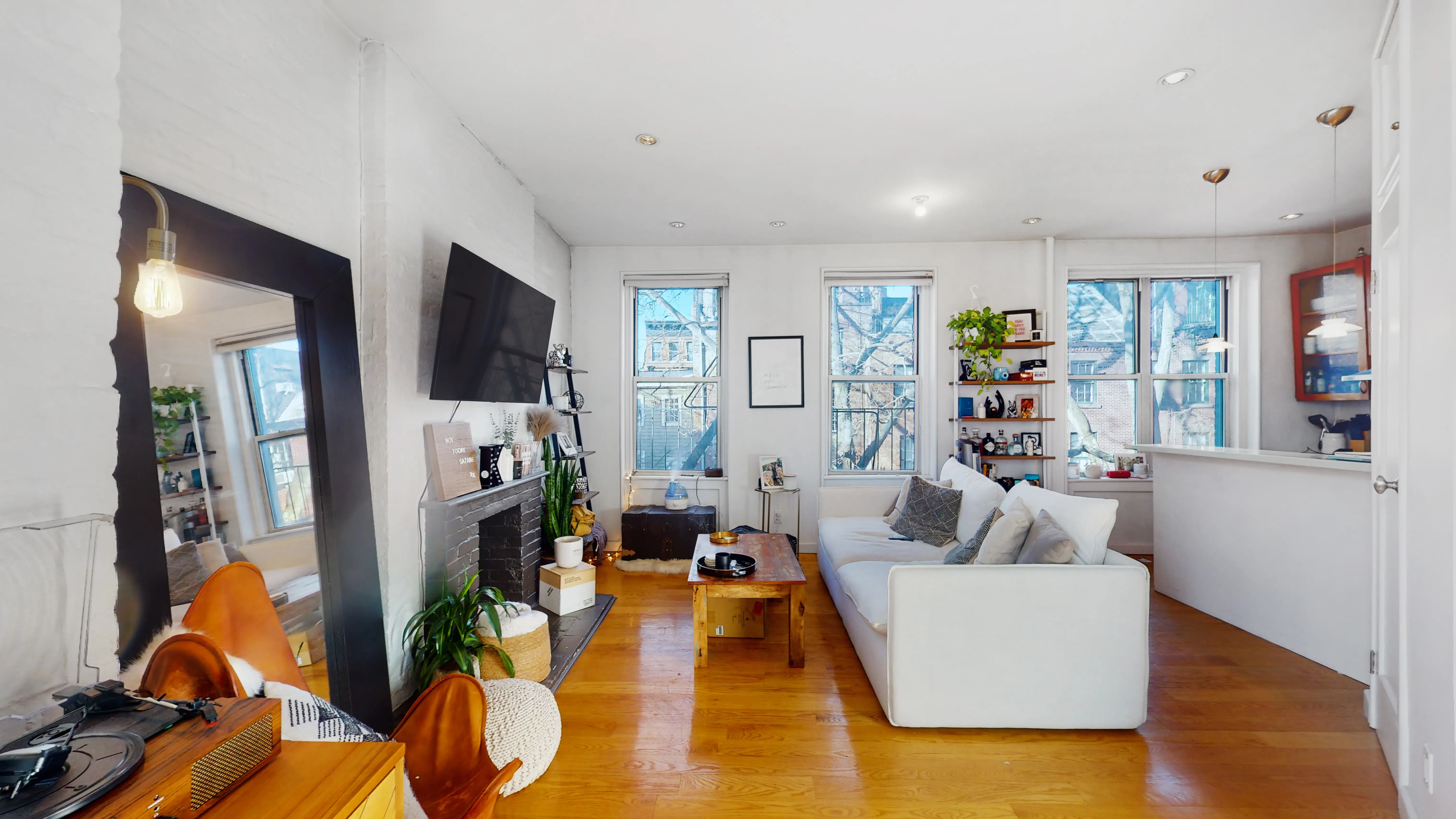 81 Perry Street #3B in West Village, Manhattan | StreetEasy