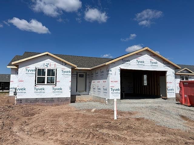 2070 RED FOX LANE, Kaukauna, WI 54130 | MLS #50308072 | Zillow