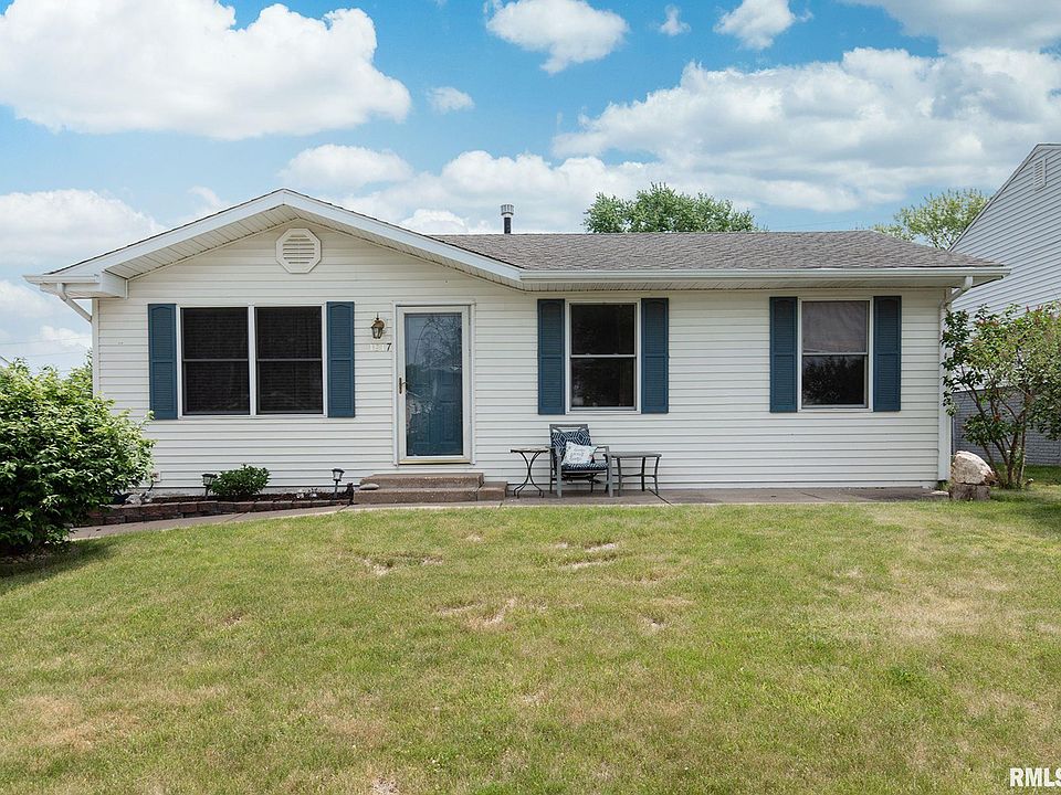 1817 3rd St W, Milan, IL 61264 | Zillow