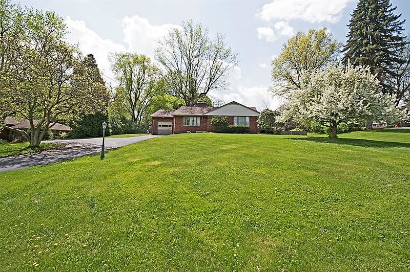 108 Whitehill Dr, New Castle, PA 16105 | Zillow