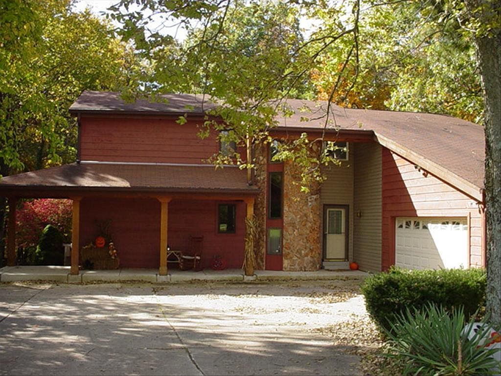 24 Wilderness Ln, Defiance, MO 63341 | Zillow