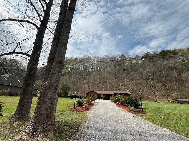 500 Sycamore Rd, Ashcamp, KY 41512 | MLS #121992 | Zillow