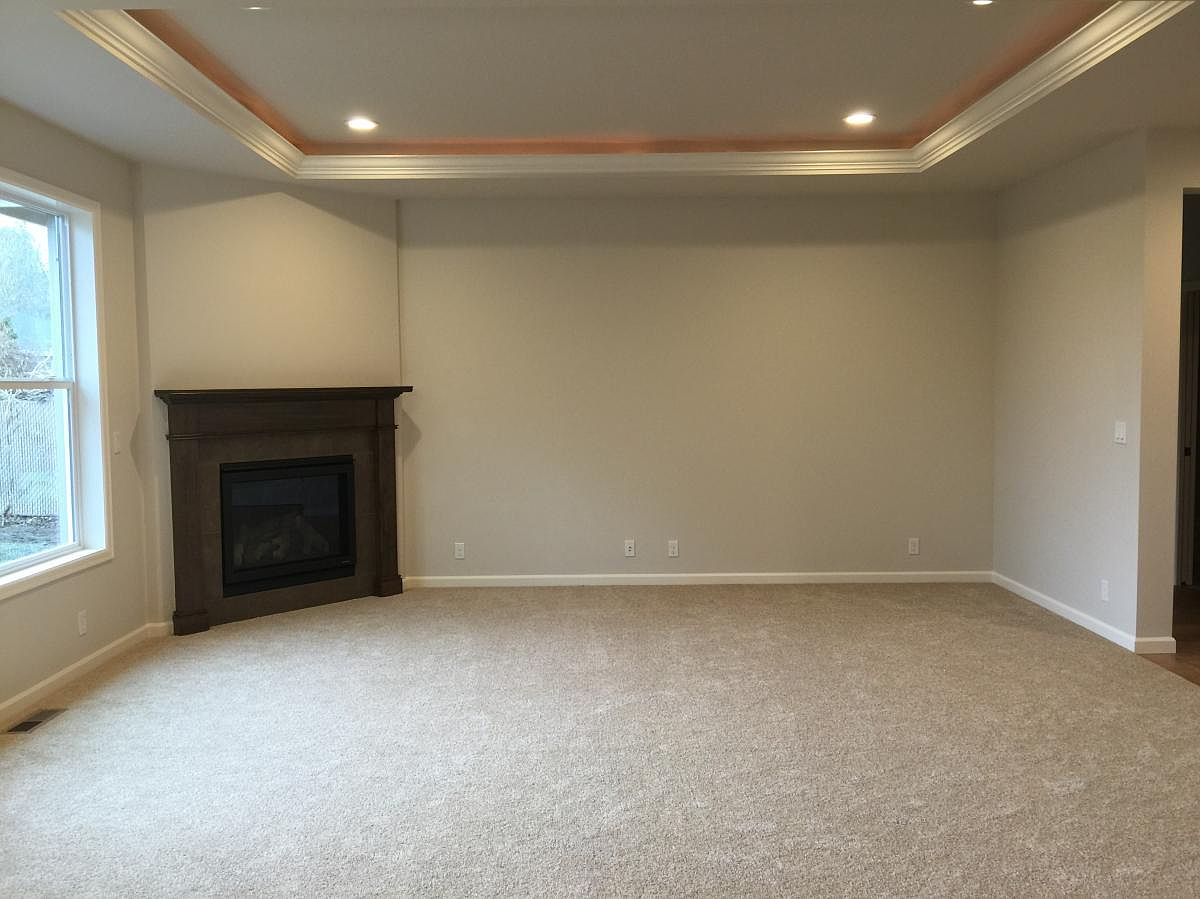 296 Dibblee Ln, Eugene, OR 97404 | Zillow