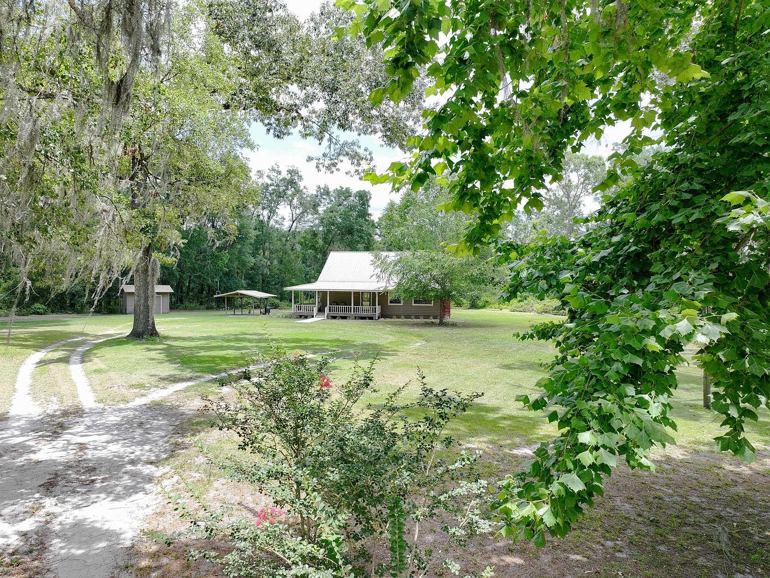 380 NE Rue Dr, Pinetta, FL 32350 | Zillow