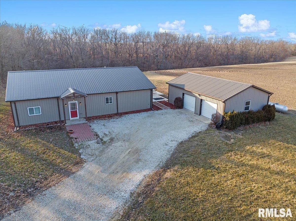 607 Stewart Rd, Franklin, IL 62638 | Zillow