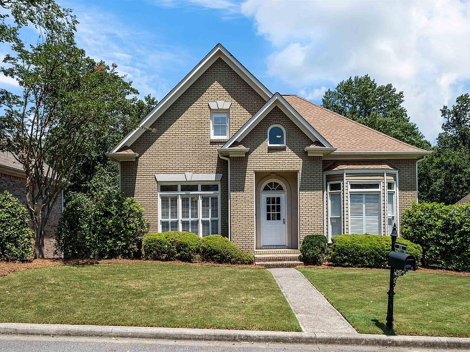 2836 Cross Bridge Dr, Vestavia Hills, AL 35216 | Zillow